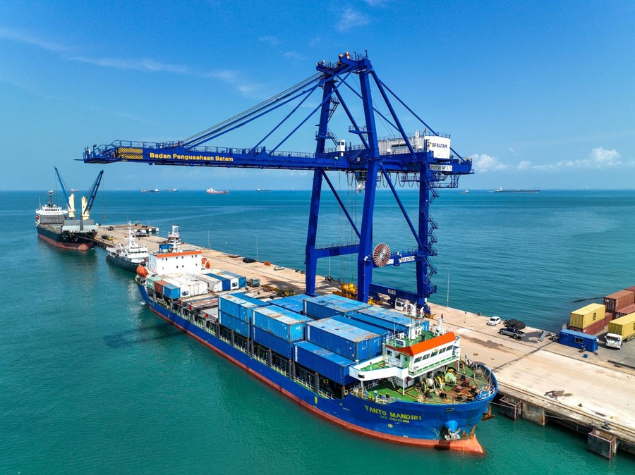Development of Batu Ampar Port Shows Results, Container Traffic Increases by 7 Percent ...